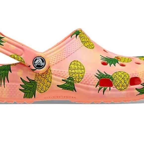 CROCS | Shoes | Crocs Pineapple Women Sz 8 Or 9 Classic Retro Resort ...